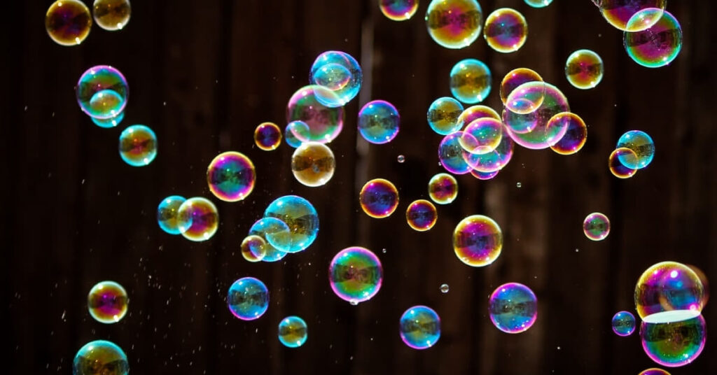 Exploring Bubbles Overlay in Design - Retouching Labs