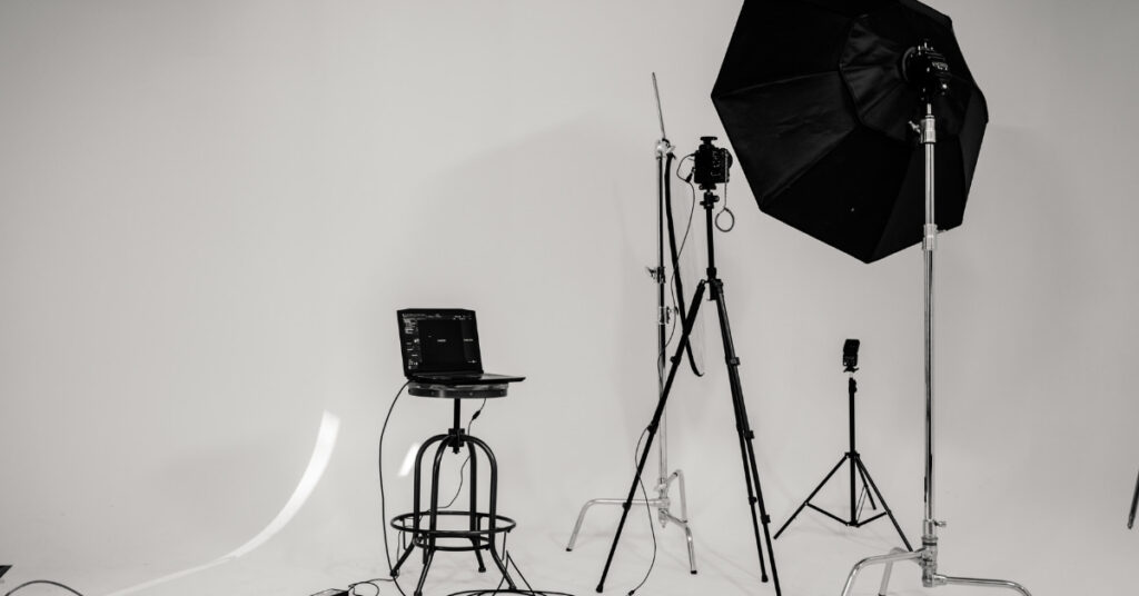 How Do I Start My Own E-commerce Photography Studio? - Retouching Labs