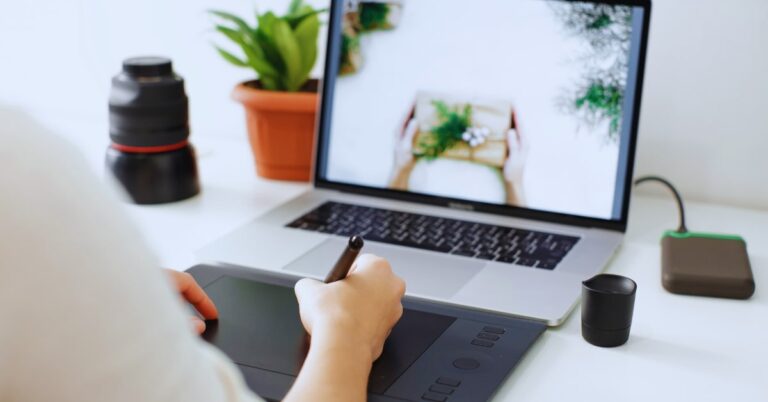 How To Set Up A Wacom Pen Tablet For Photo Retouching - Retouching Labs