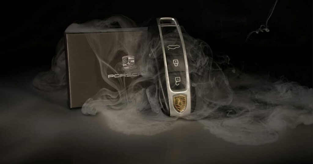 4 Practical Ways to Add Smoke and Fog to Product Photos - Retouching Labs