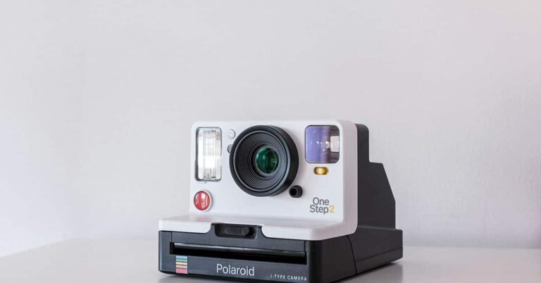 Alternatives to White Background Product Photography - Retouching Labs
