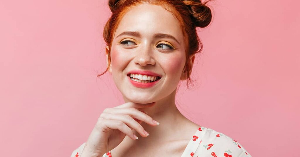 How to Smile for Pictures - Retouching Labs