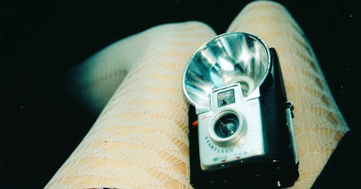 DIY Photography Reflector - Retouching Labs