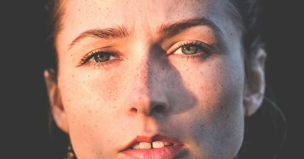 How to Zoom in Photoshop - Retouching Labs