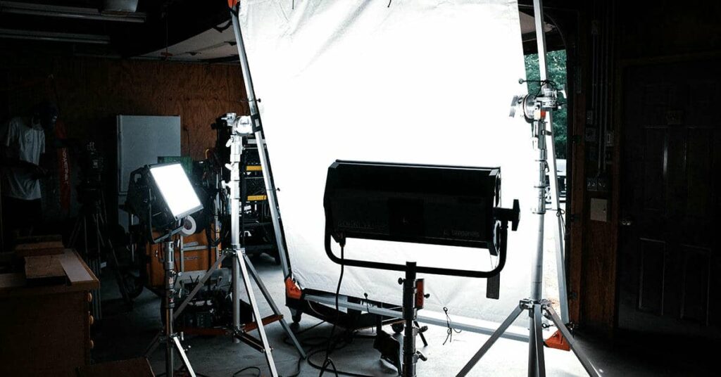 Photo Studio Design - Retouching Labs