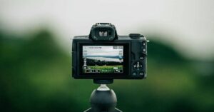 Photojournalism Examples English with Caption - Retouching Labs