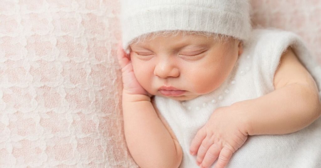 Newborn Cheeks Editing - Retouching Labs